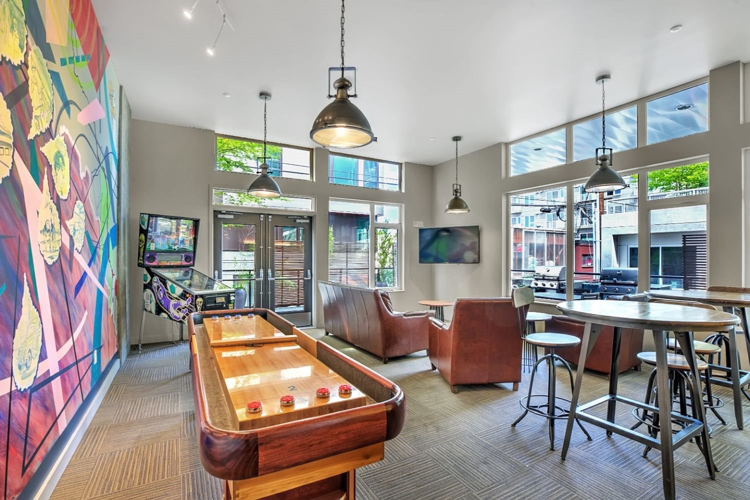 Gallery | Mural Apartments